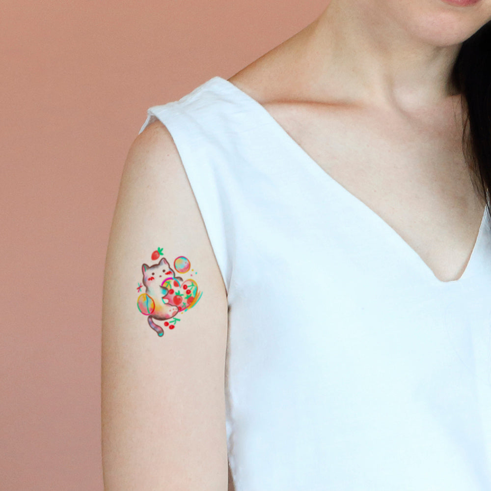 Kitty Strawberry – Fade Away Tattoo