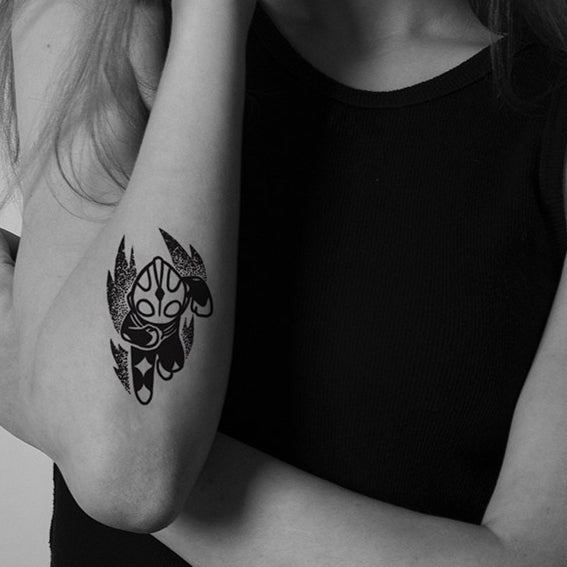 The Running Ultraman Temporary Tattoo – Fade Away Tattoo